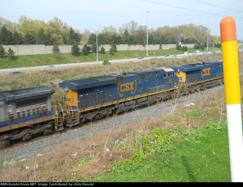 CSX 961